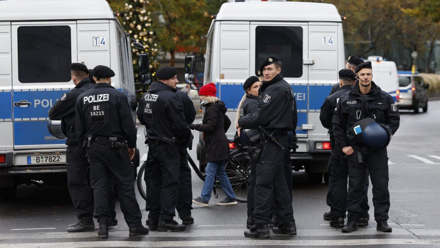 Berlin Police Chief: ‘Most’ Violence Committed by Young Migrant Men ...