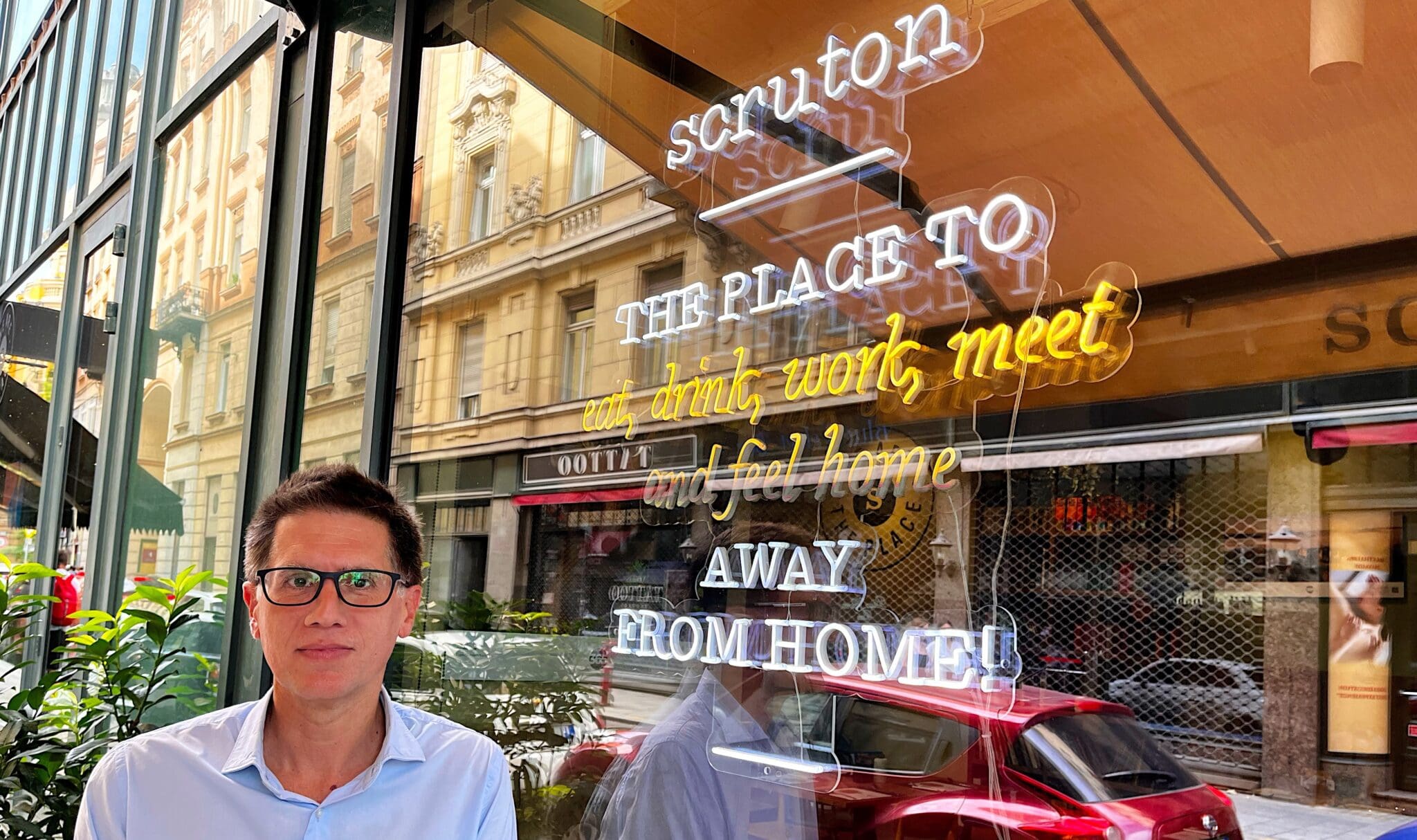 The Expat ━ The European Conservative