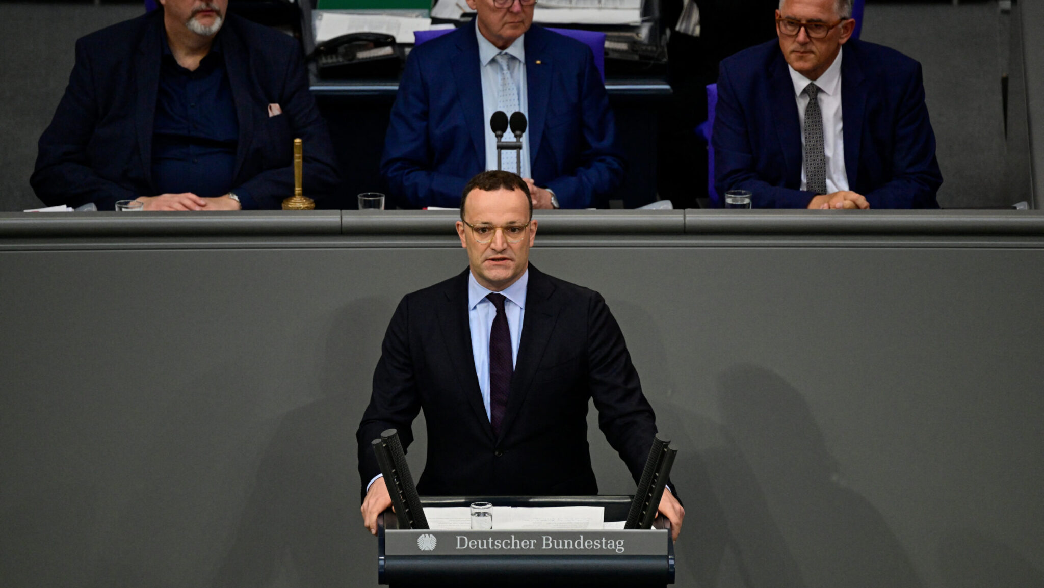 CDU Chief Seeks German ‘Nuclear Leadership’ in Europe ━ The European ...