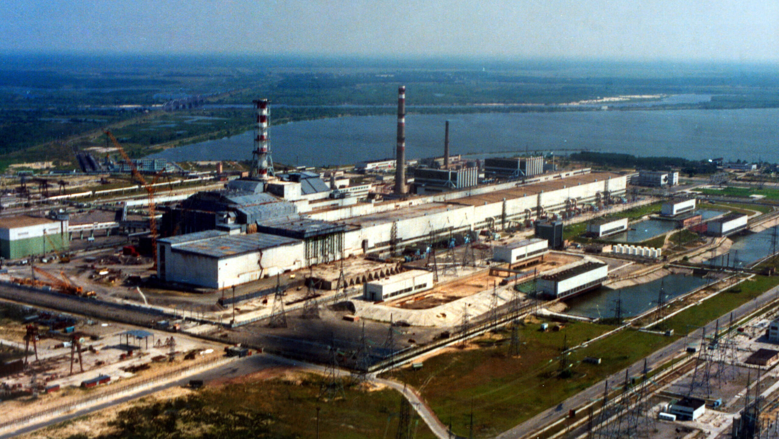 Chernobyl Chief Warns Russian Strike Could Collapse Radiation Shelter ...