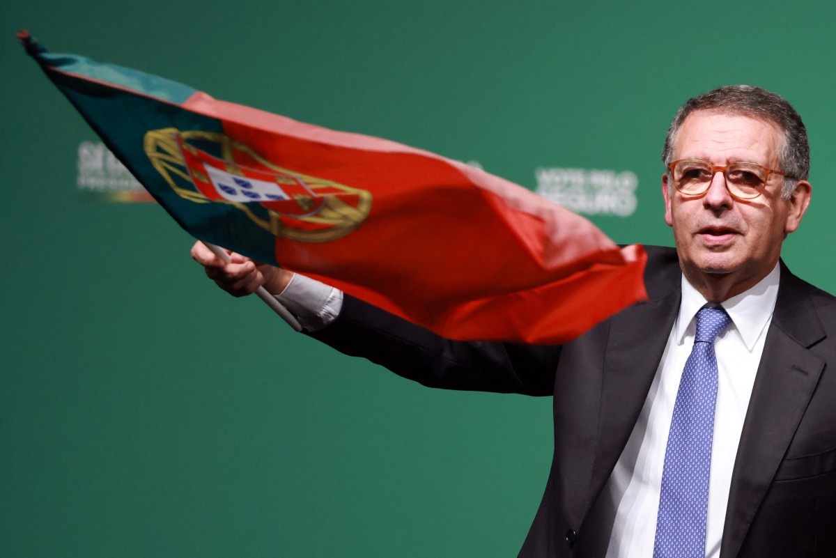 Portugal Enters Historic Presidential Runoff After First-Round Vote ...